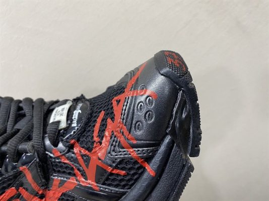 BALENCIAGA MEN'S RUNNER GRAFFITI TRAINERS