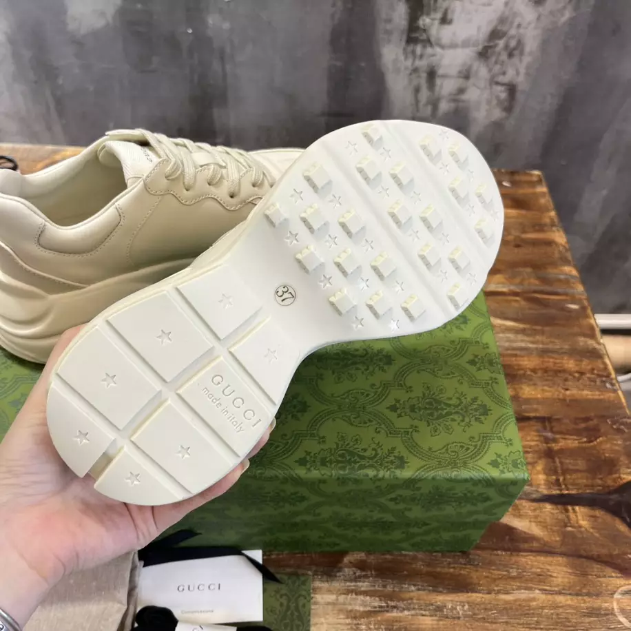 GUCCI RHYTON SNEAKERS